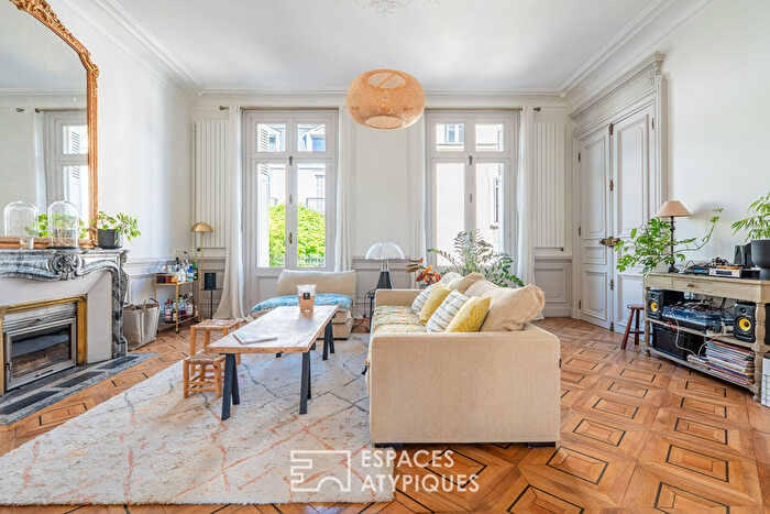 Maison à vendre - Tours, Grammont - 11 pièces - 7 chambres