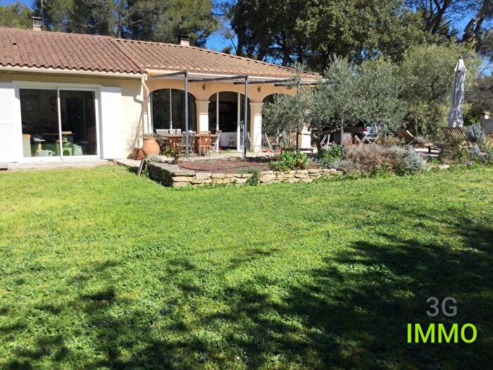 Maison à vendre - Cavaillon, Docteur Ayme, Ratacans, Les Vignères, Saint-Jacques - 6 pièces - 5 chambres