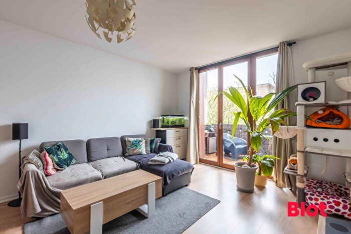 Appartement à vendre - Saint-Jacques-de-la-Lande - 3 pièces - 2 chambres