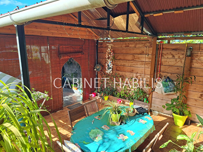 Maison à vendre - Saint-Benoît, Petit Saint-Pierre - 4 pièces - 3 chambres