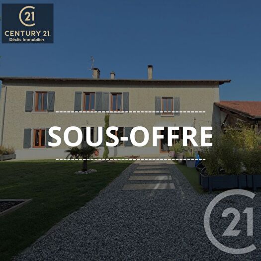 Maison 8 pièces à vendre à Saint-Jean-de-Niost