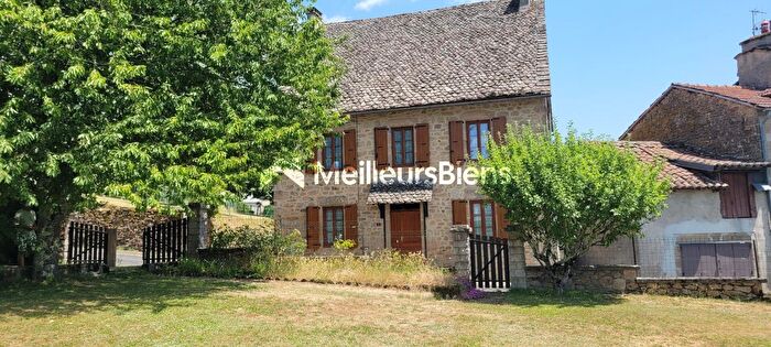Maison 4 pièces à Cros-de-Montvert, à vendre