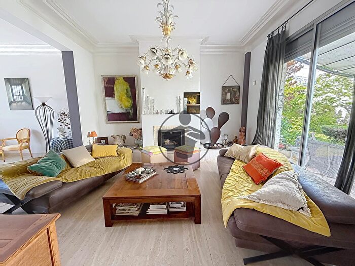 Maison 8 pièces à vendre à Saint-Quentin, Europe, Rémicourt