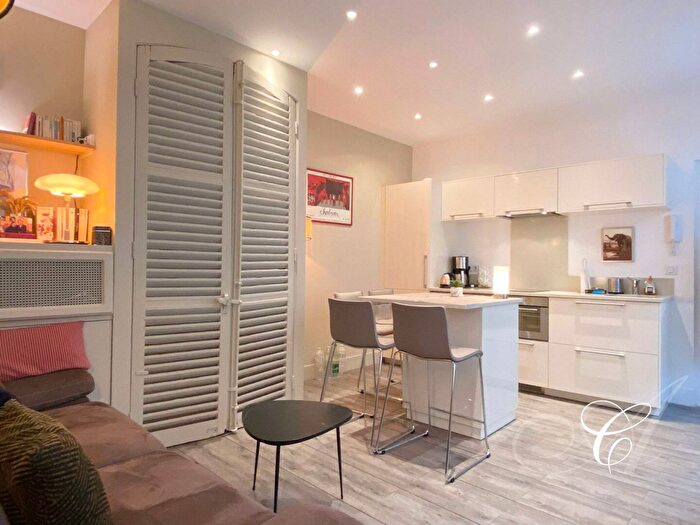 Appartement à louer - Clagny-Glatigny, Versailles - 2 pièces - 1 chambre