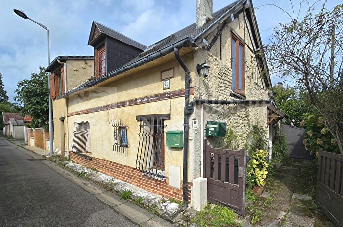 Louviers, Saint-Germain : Maison 3 pièces à vendre