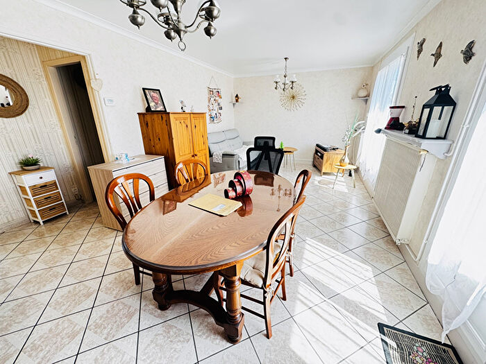 Amiens, Sud Est : Maison 3 pièces à vendre