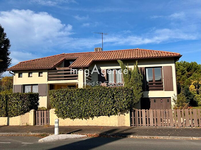 Maison à vendre - Lormont, Bourg, Mairie - 7 pièces - 4 chambres