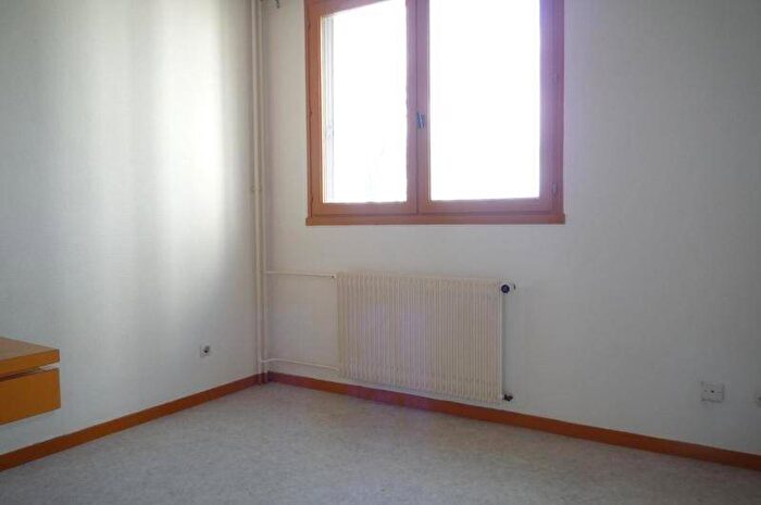 Appartement à louer - Balzac, Dijon - 1 pièce