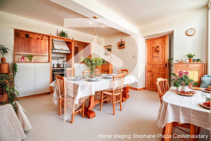 Maison à vendre - Revel - 6 pièces - 5 chambres