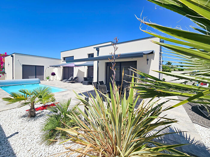 Maison à vendre - Saint-Vallier - 5 pièces - 4 chambres