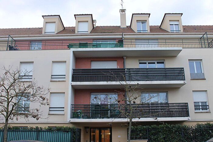 Appartement à louer - Lycee-Ile de France-Pres Saint Ouen, Saint-Ouen-lAumône - 2 pièces - 1 chambre