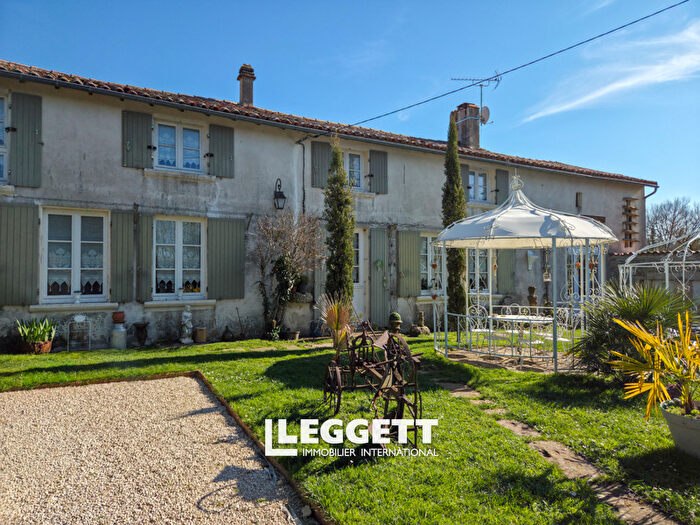 Maison 7 pièces à vendre - Chef-Boutonne