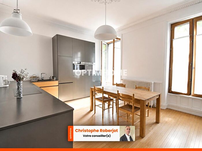 Chalon-sur-Saône, Centre-ville - Appartement 5 pièces à vendre