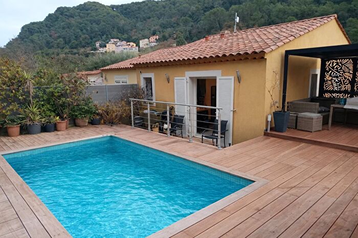 Maison à vendre - La Trinité - 4 pièces - 3 chambres