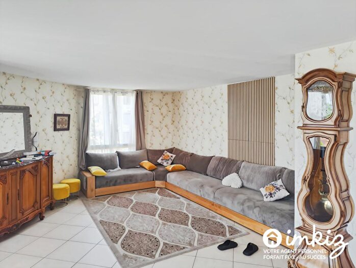 Appartement 4 pièces à vendre à Ris-Orangis, Réno, Gare, Oiseaux