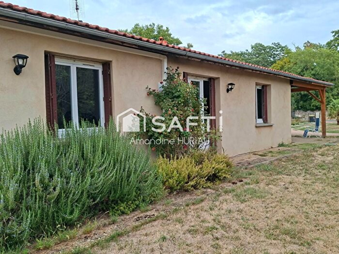 Maison 4 pièces à vendre à Effiat