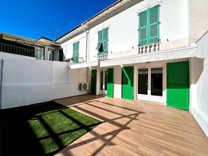 Appartement à vendre - Nice, Madeleine - 3 pièces - 2 chambres