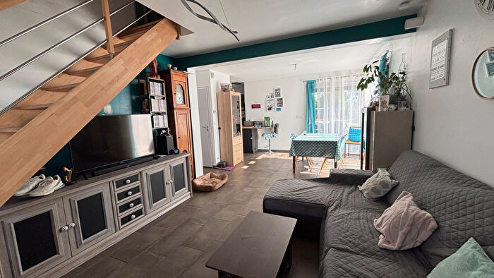 Maison à vendre - Ploubalay - 6 pièces - 5 chambres