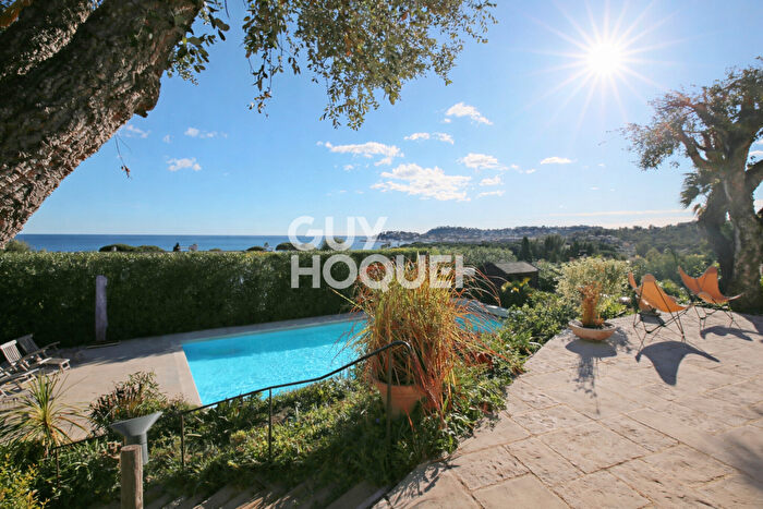 Maison à vendre - Cavalaire-sur-Mer, Moulin, Collières, Eau Blanche - 5 pièces - 4 chambres