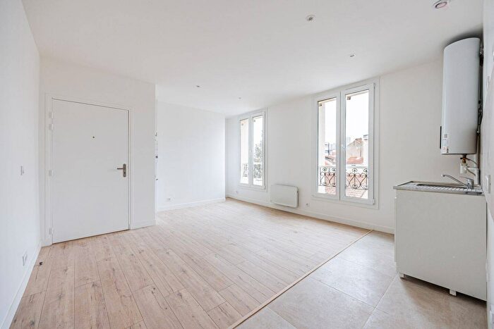 Appartement à louer - Coutures-Édouard Vaillant, Bagnolet - 3 pièces - 2 chambres