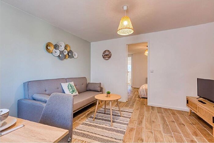 Valence-en-Brie : Appartement 2 pièces à louer
