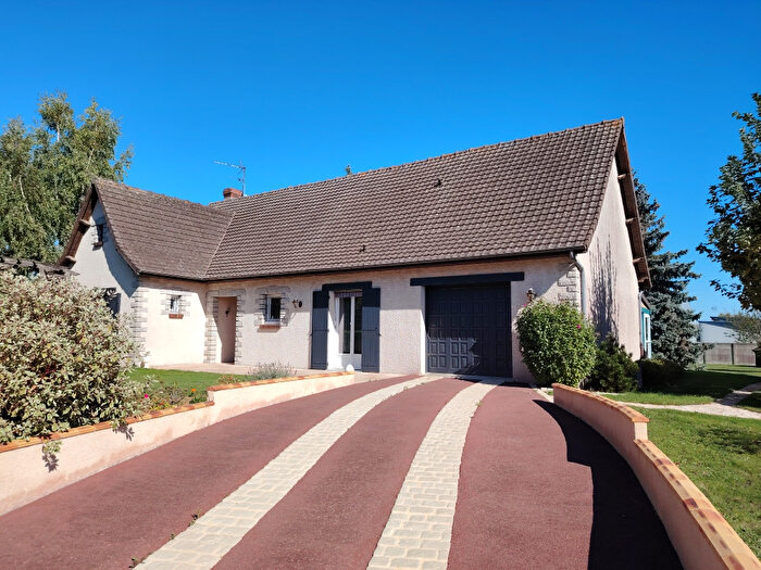 Maison à vendre - Bonneval - 6 pièces - 4 chambres