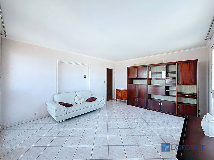 Appartement à vendre - Créteil, Haut du Mont-Mesly - 4 pièces - 3 chambres