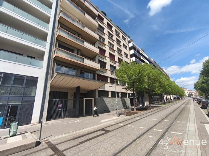 Saint-Étienne, Centre-ville, Peuple, Chavanelle : Appartement 5 pièces à vendre