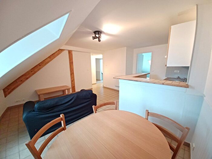 Mauriac : Appartement 2 pièces à louer
