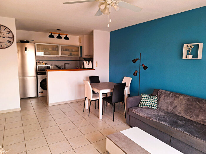 Appartement à vendre - Vitrolles, Bords de létang, Tribales, Ferme de Croze - 3 pièces - 2 chambres