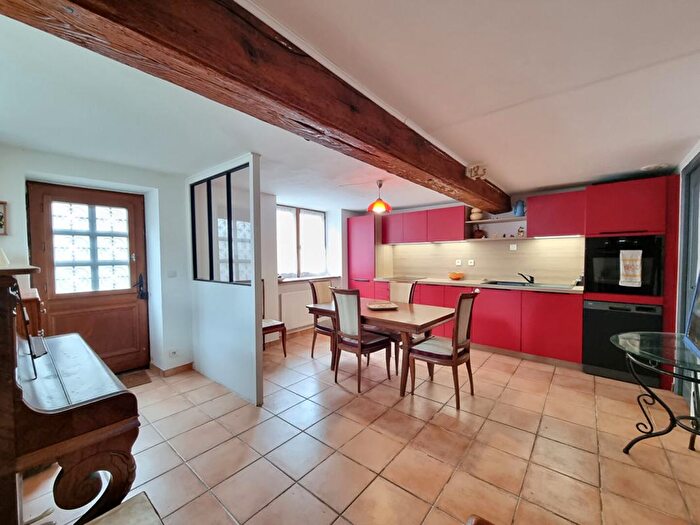 Maison 6 pièces à Messimy, à vendre