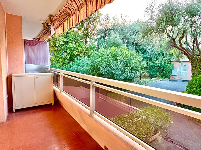 Appartement à vendre - Roquebrune-Cap-Martin, Carnolès, Gare, Cap Azur - 2 pièces - 1 chambre