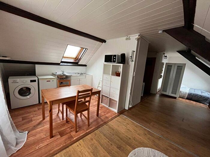 Brasles : Appartement 1 pièce à louer