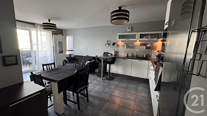 Appartement à vendre - Saint-Fons, LArsenal - 4 pièces - 3 chambres