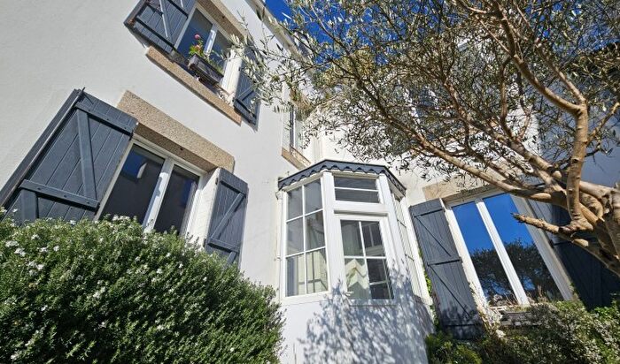 Maison à vendre - Concarneau - 6 pièces - 4 chambres