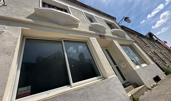 Maison à vendre - Querrien - 6 pièces - 4 chambres