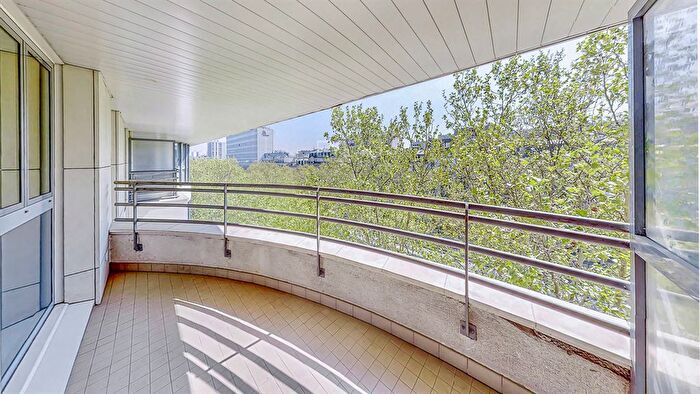 Appartement à vendre - Paris e , Montparnasse, Raspail - 3 pièces - 2 chambres