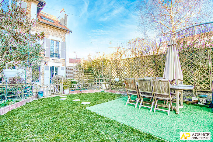 Maison 9 pièces à vendre à Versailles, Notre Dame