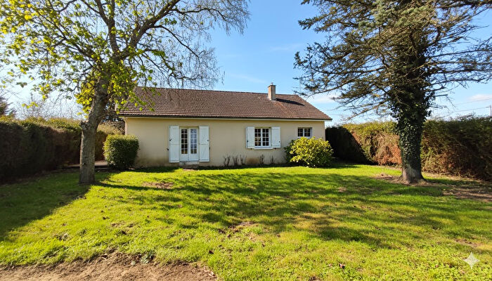 Maison à vendre - Saint-Rémy-sur-Creuse - 4 pièces - 2 chambres