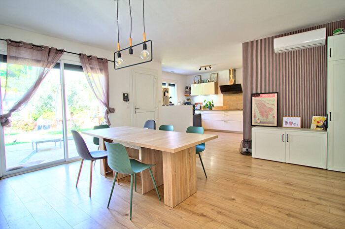 Maison à vendre - Layrac - 4 pièces - 3 chambres