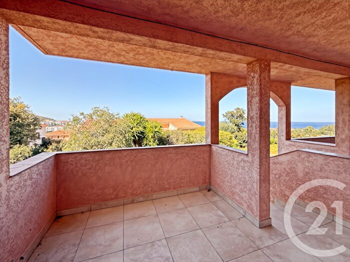 Appartement à vendre - Lîle-Rousse - 3 pièces - 2 chambres