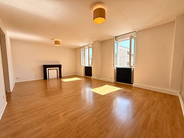 Appartement 3 pièces à vendre à Reims, Centre-ville