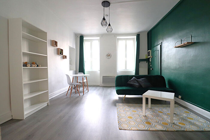 Appartement à vendre - Nevers, République, Préfecture - 2 pièces - 1 chambre