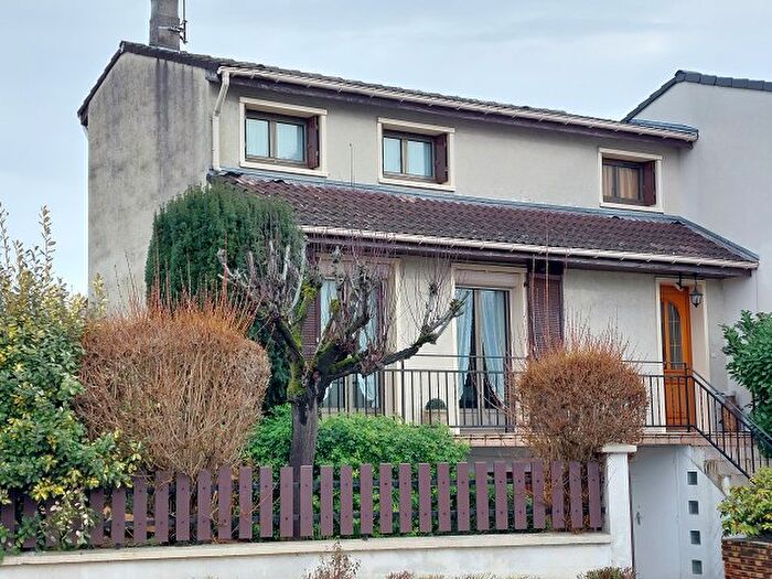 Maison à vendre - Quincy-sous-Sénart - 6 pièces - 4 chambres