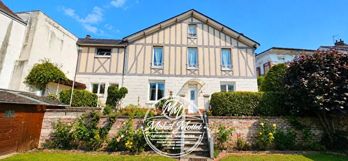 Maison 6 pièces à Caudebec-en-Caux, à vendre