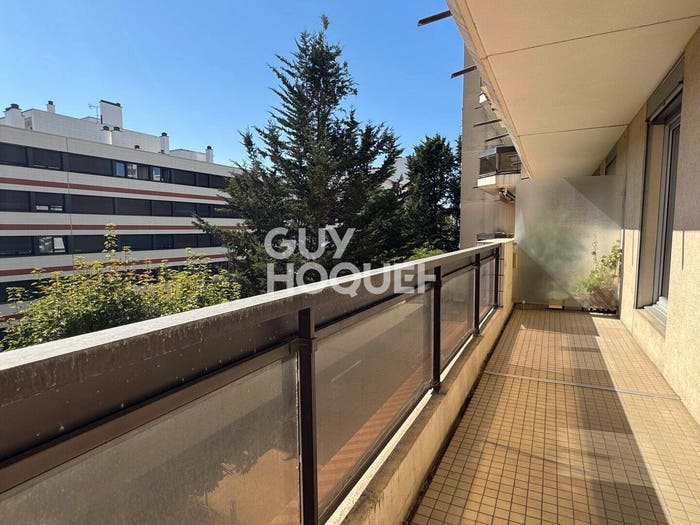 Corentin Celton, Issy-les-Moulineaux - Appartement 4 pièces à louer