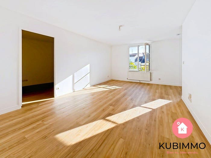 Rive de Seine Sud Est, Melun : Appartement 2 pièces à louer