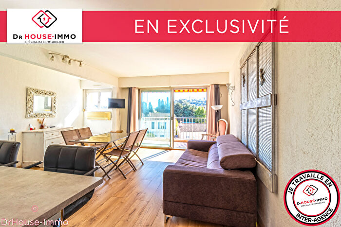 Appartement 2 pièces à vendre - Cavalaire-sur-Mer, Centre-ville