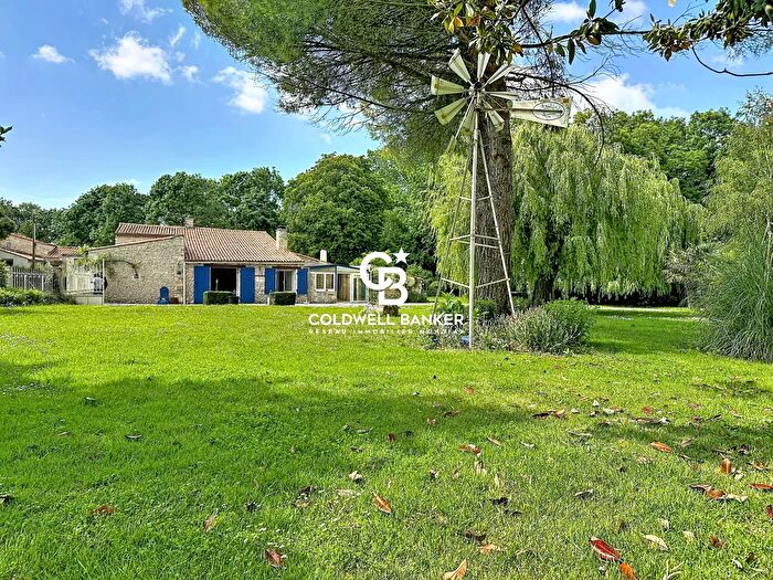 Maison 8 pièces à vendre - Saint-Nazaire-sur-Charente