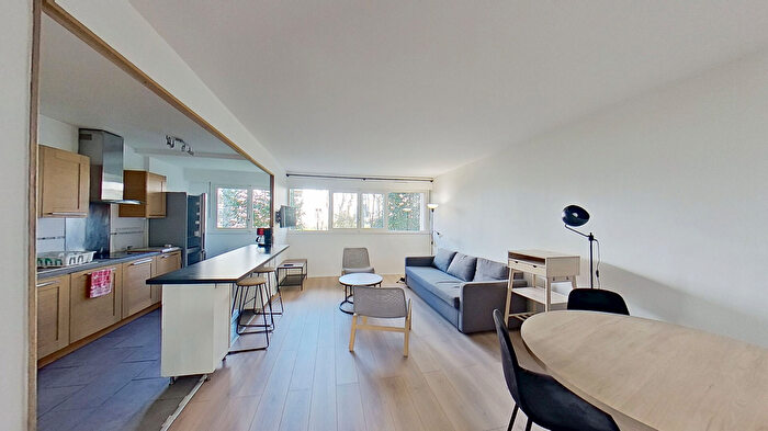 Appartement à louer - Montigny-le-Bretonneux, Les Prés - 2 pièces - 1 chambre